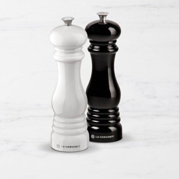 Le Creuset | Kitchen | Le Creuset Salt Pepper Mill Set | Poshmark